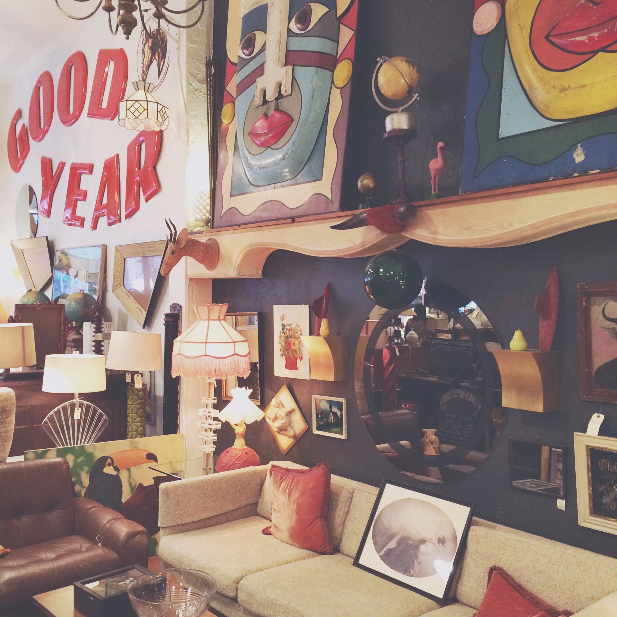 5 Things: A Local's Guide to Philadelphia - Hither & Thither