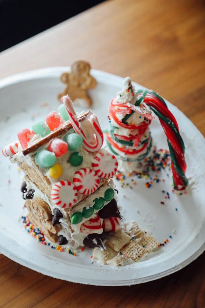The genius trick to decorating Gingerbread Houses! - Hither & Thither